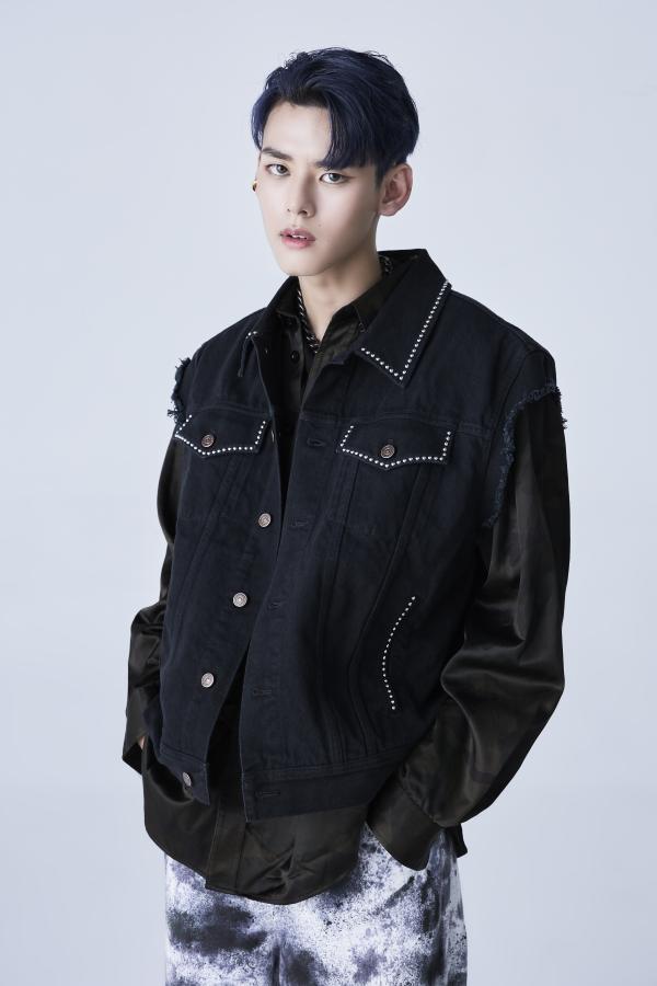 'PERSES' จัด DEBUT STAGE ร้อง - เต้น เดือดกลางสยาม! ชู NEW GENERATION ...